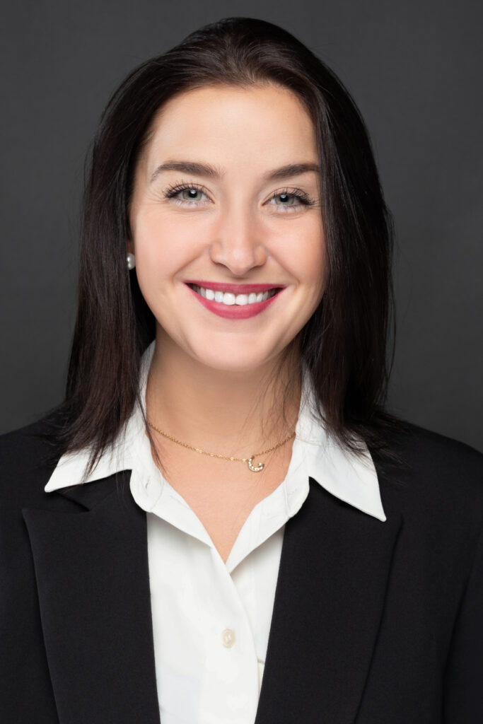 Unser Team: Engagiert. Kompetent. Respektvoll. - OMIT